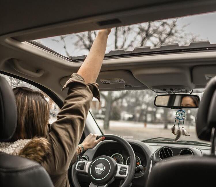 These Are The Smartest Car Hacks Every Driver Should Know - Healthdish